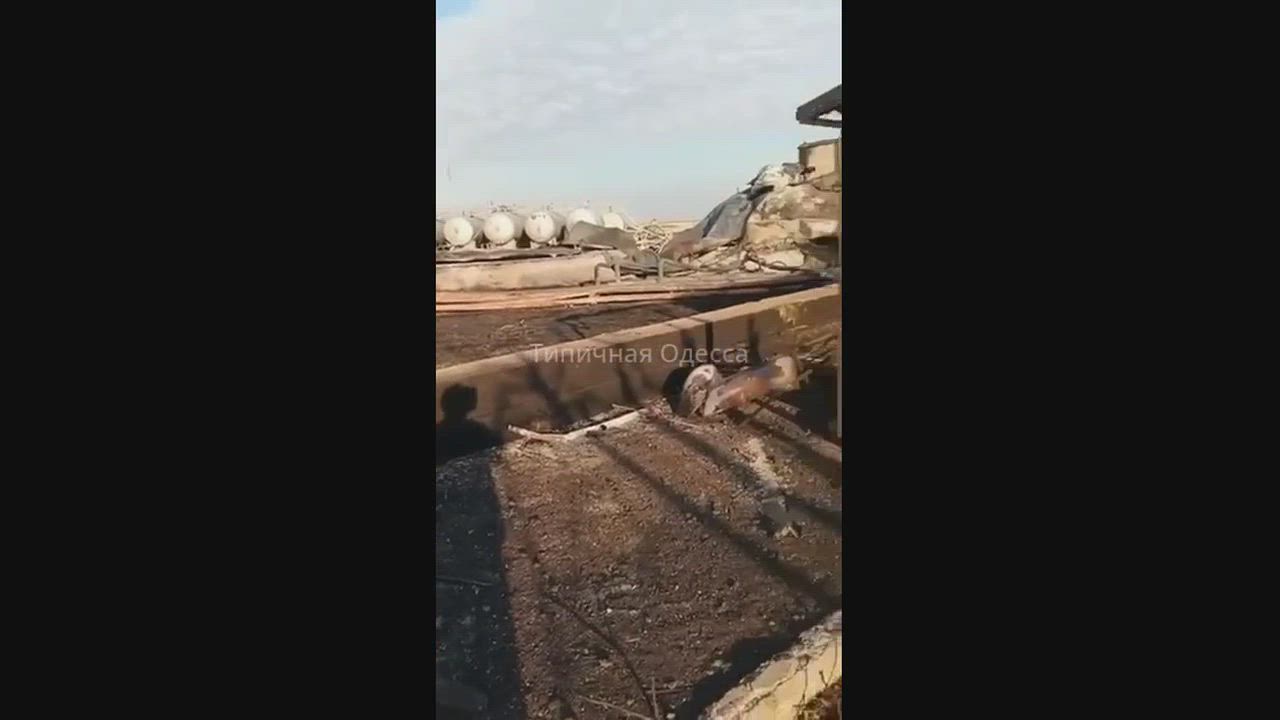 💥Details of the Russian strike on the SOCAR oil depot in Odessa region ...